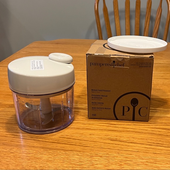 Pampered Chef | Kitchen | Pampered Chef Manual Food Processor | Poshmark